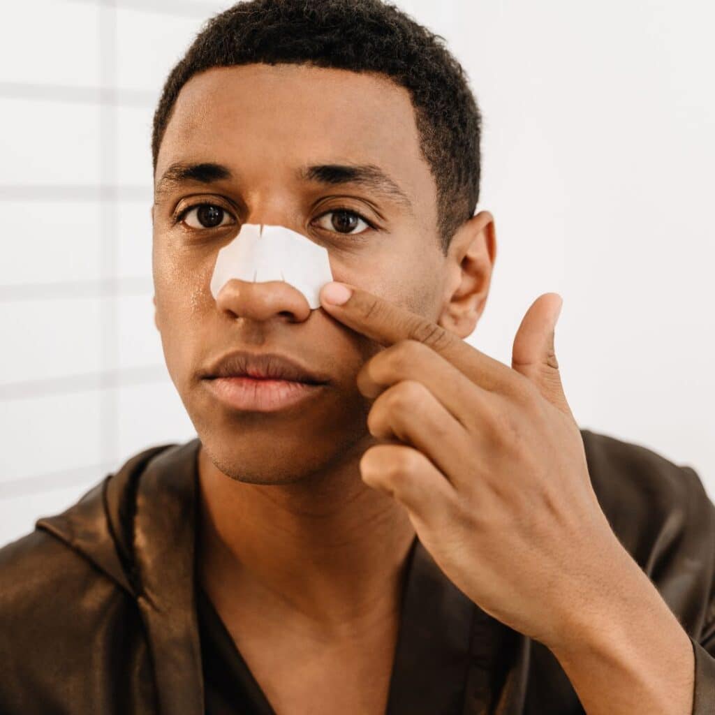 Bouton Sur le Nez : Guide Complet Pour les Éliminer Durablement